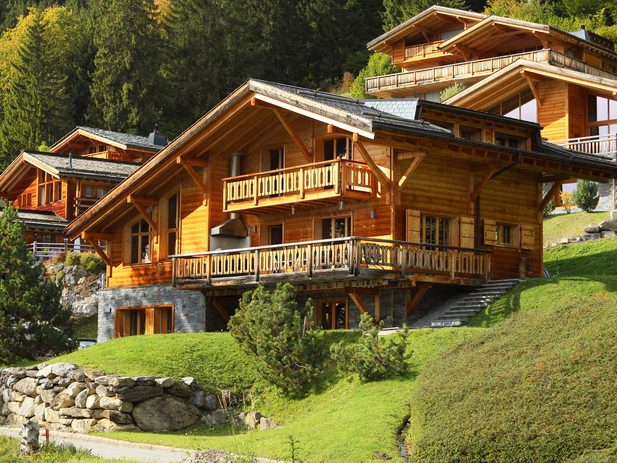 Chalet Maurice Rentals | Lake.com