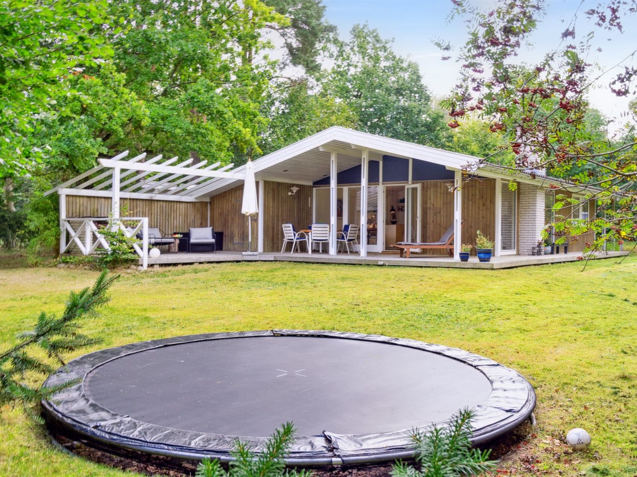 "Arto" - 1.2km from the sea Rentals | Lake.com