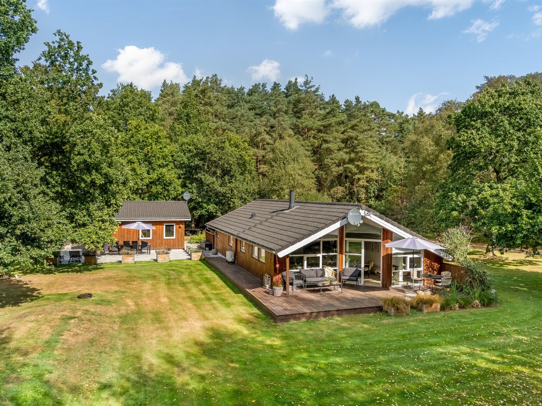"Swarthofthi" - 340m to the fjord Rentals | Lake.com