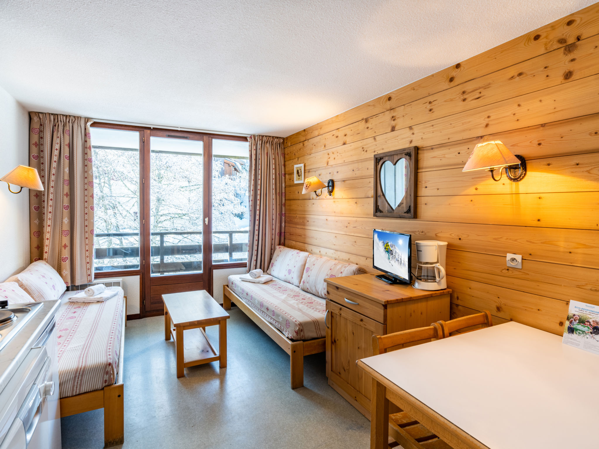 Grand Morillon Rentals | Lake.com