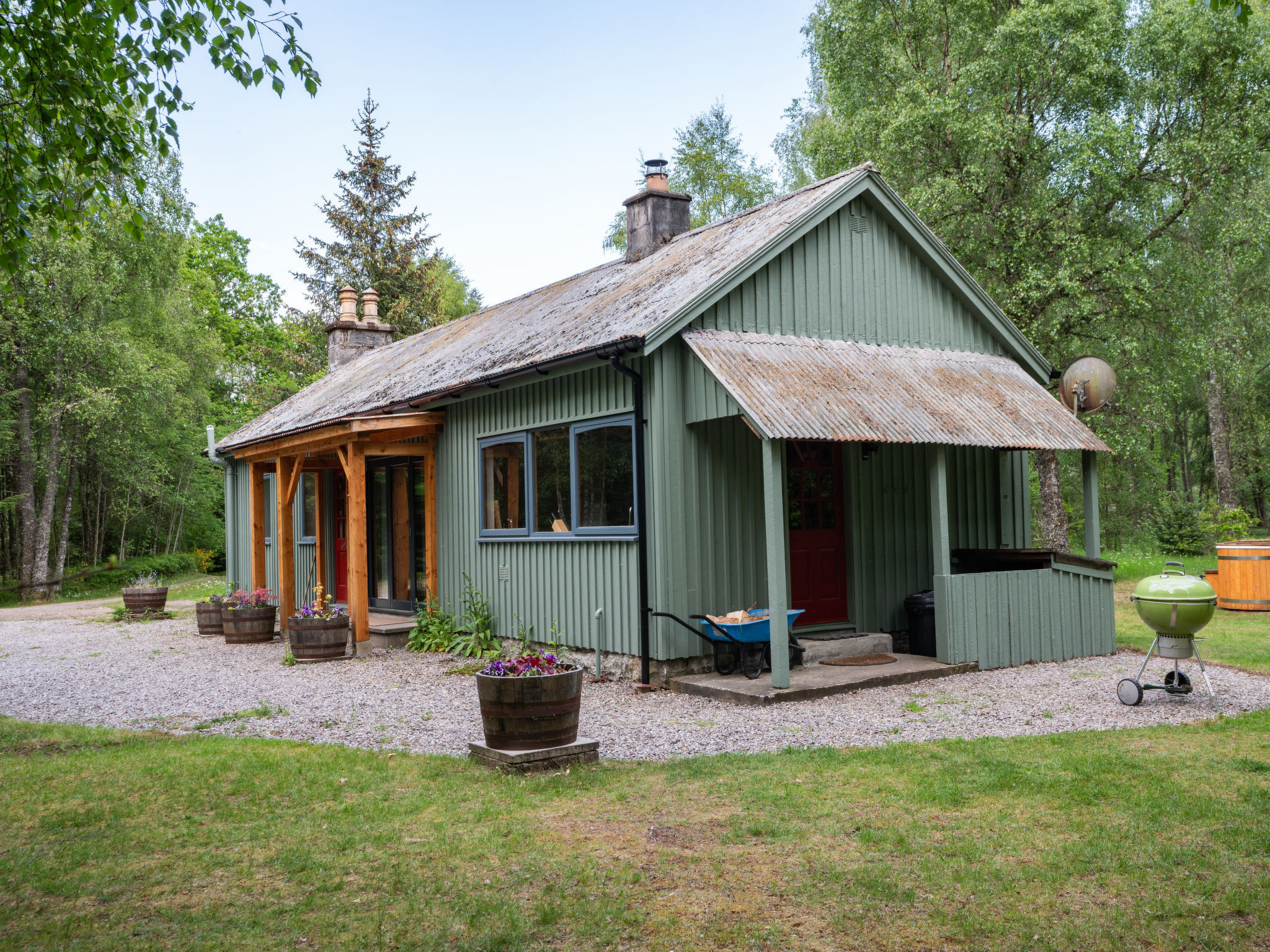 Riverside Cottage Rentals | Lake.com