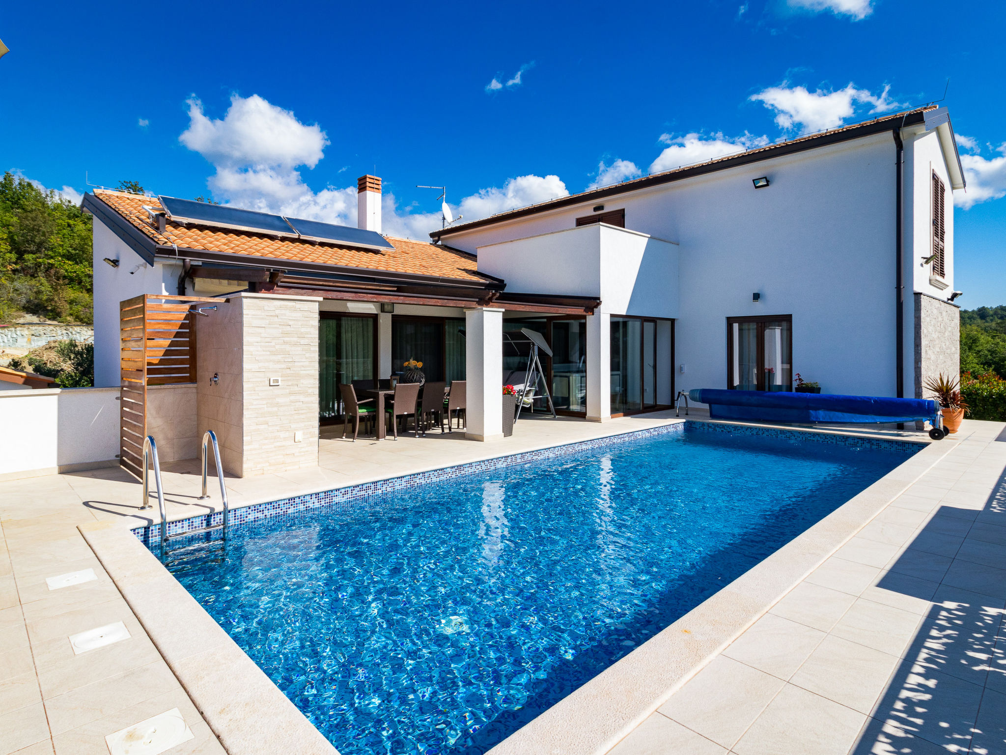 Villa Mala Halu Rentals | Lake.com