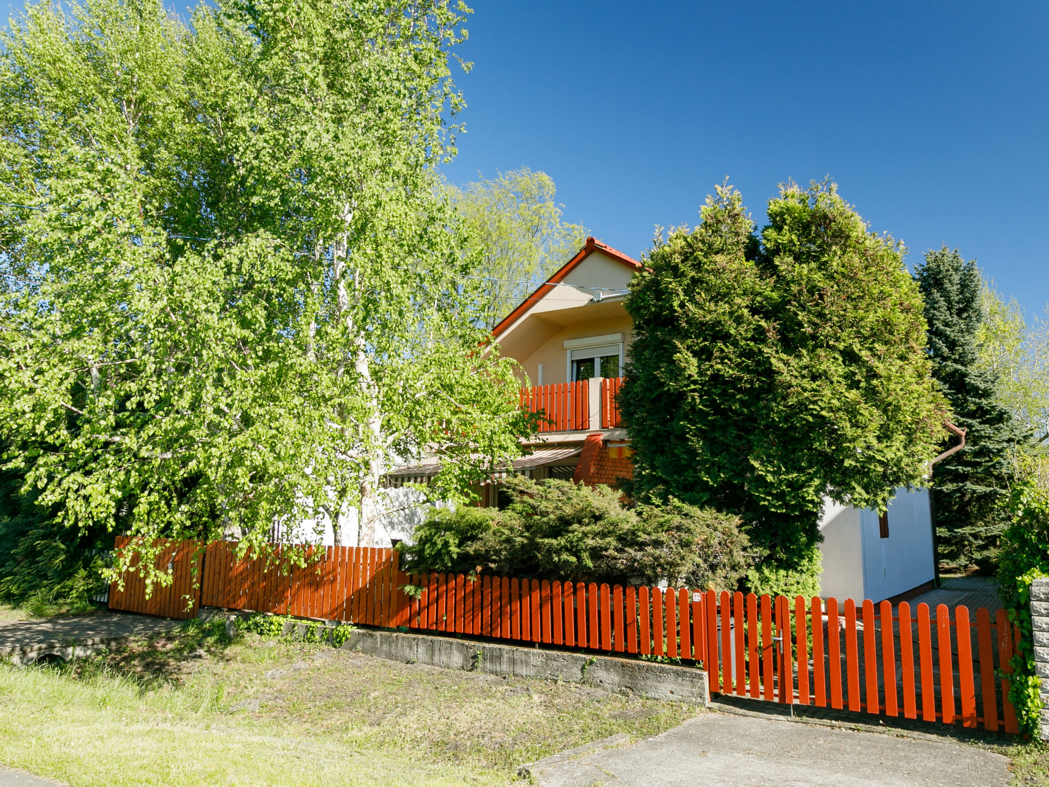 Mathias Rex Rentals | Lake.com