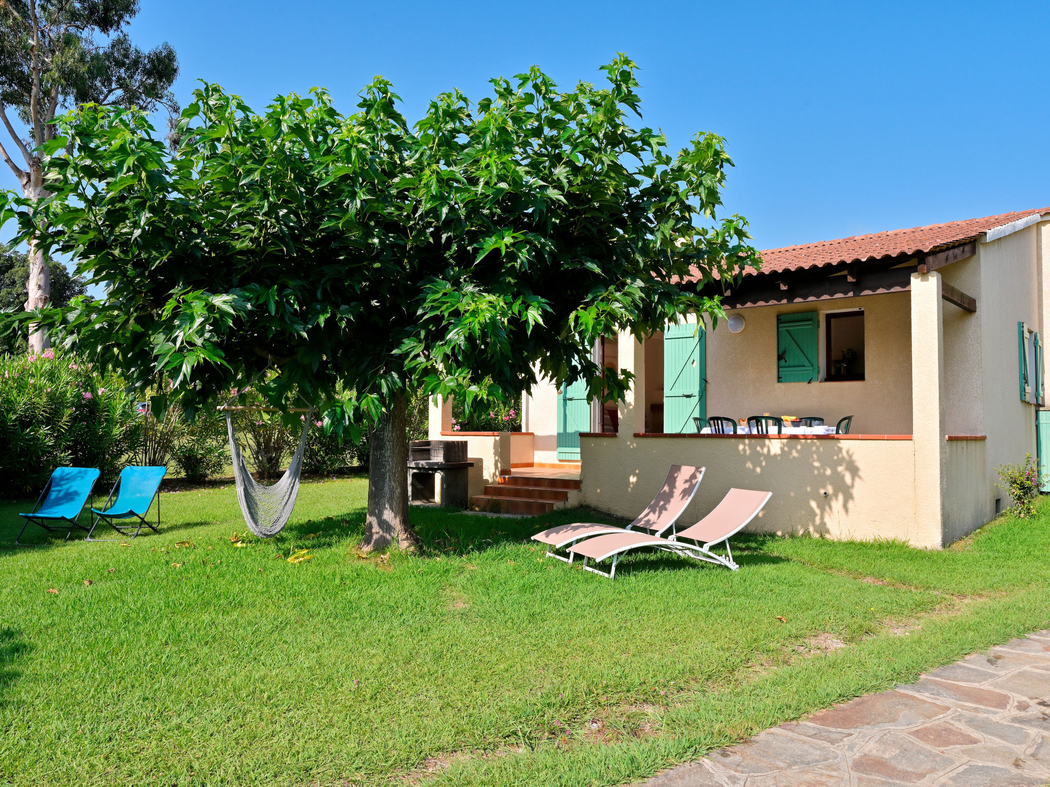 Mini Villa 6/8 personnes Rentals | Lake.com
