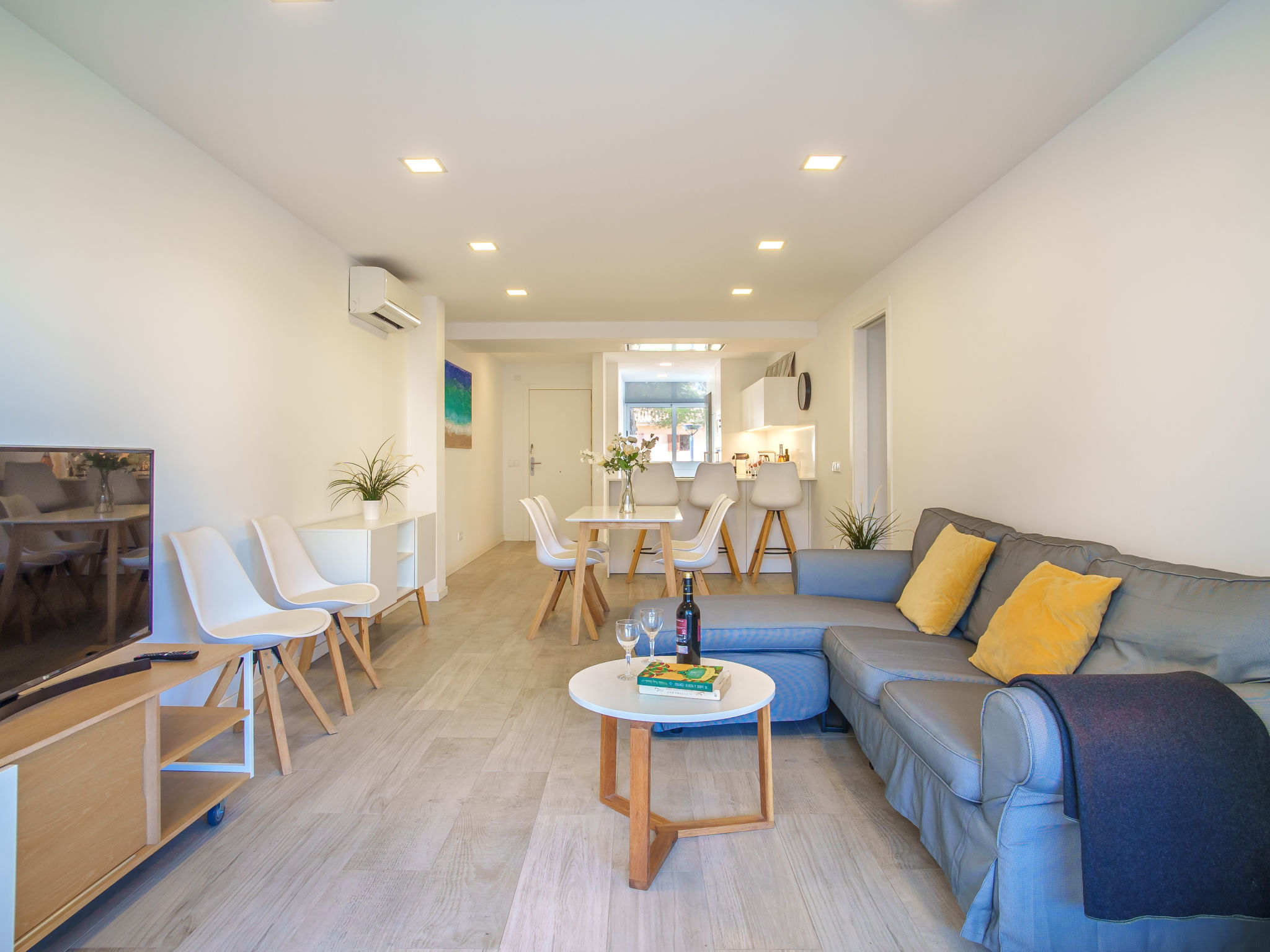 Bon Sol 100m Sandy Beach Rentals | Lake.com