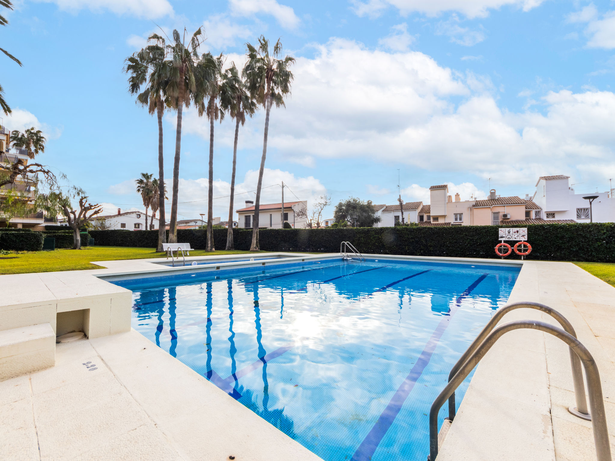 Bahia Dorada Rentals | Lake.com