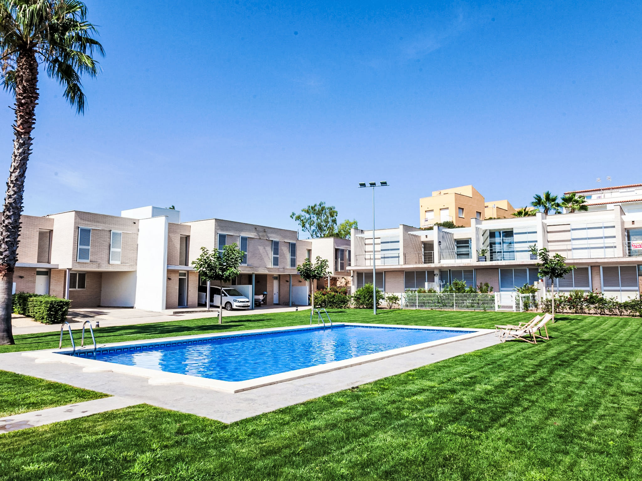 Estrella Rentals | Lake.com
