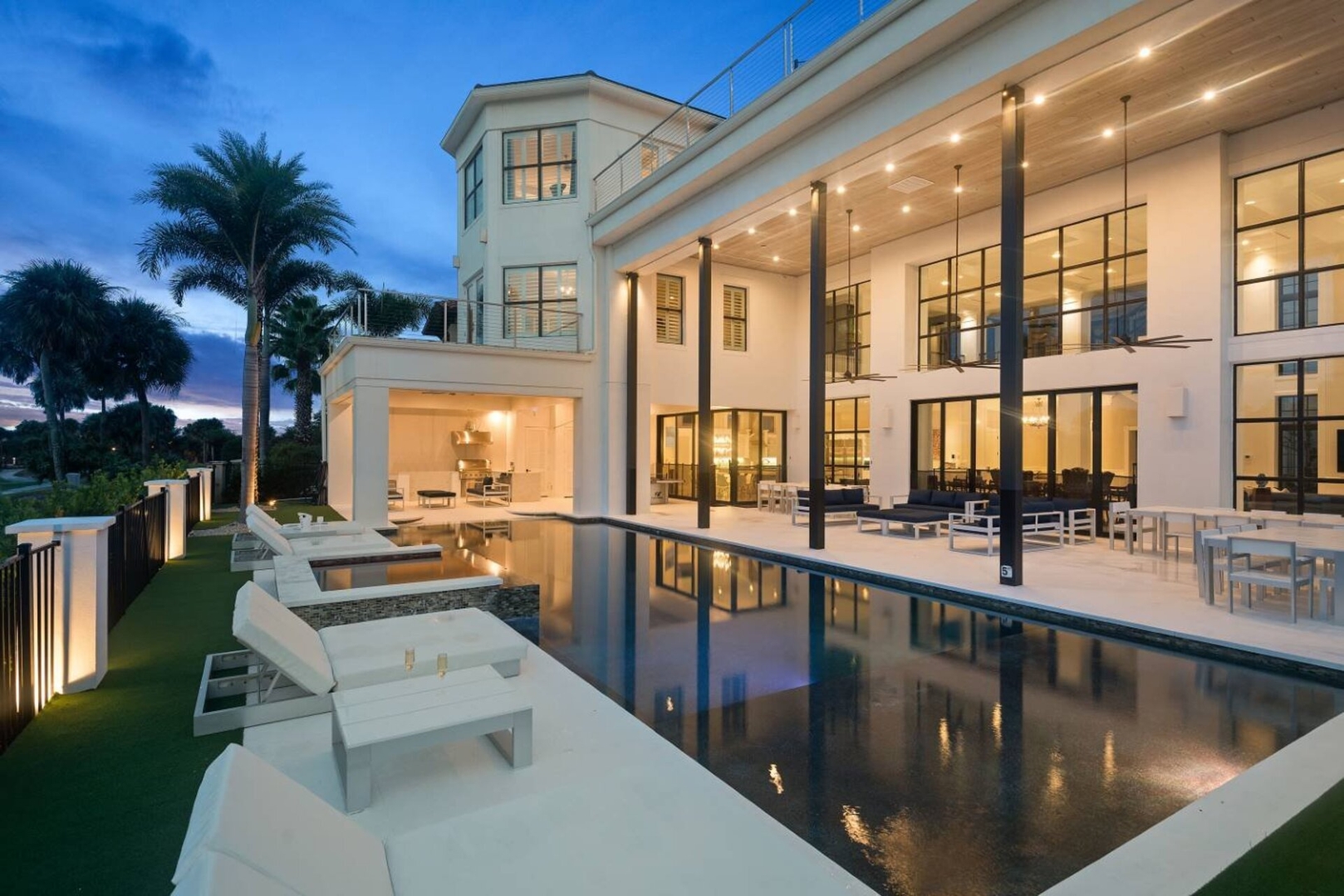 Orlando Luxury Mansion Rental on Reunion Resort 56 | Lake.com Rentals ...