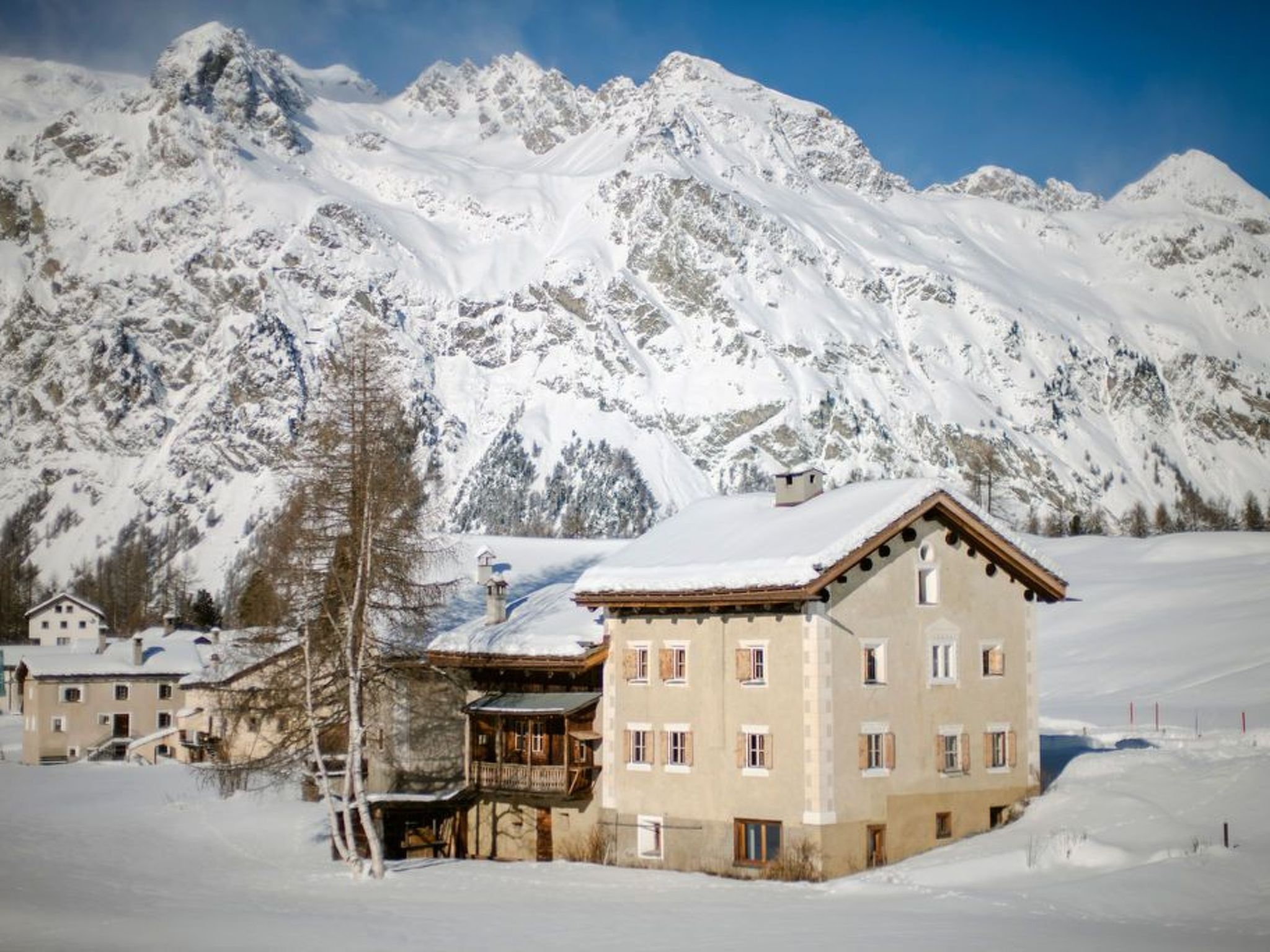 Historisches Haus im Fextal - Sils Rentals | Lake.com