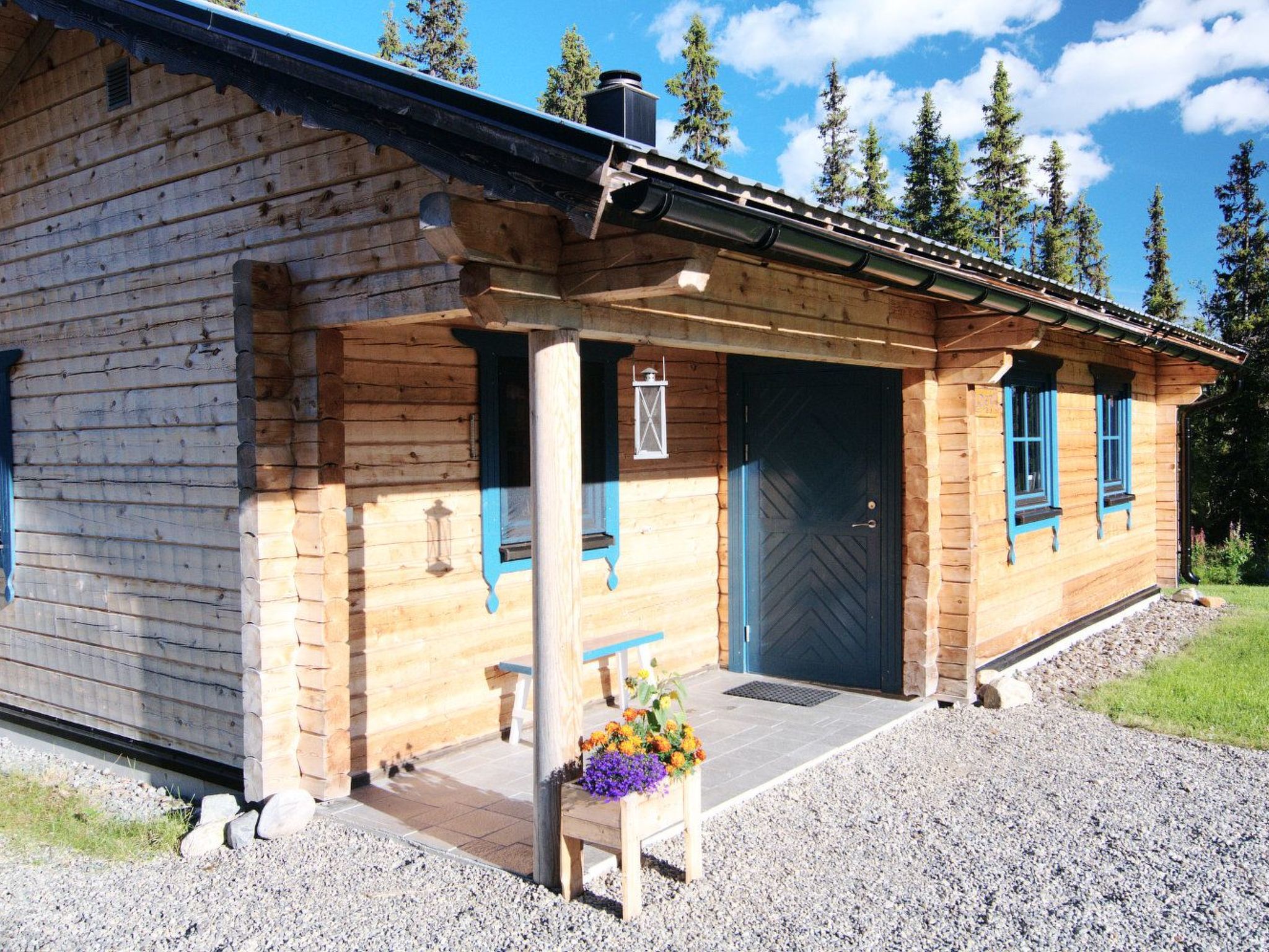 Charmantes modernes Blockhaus mit Kamin Rentals | Lake.com