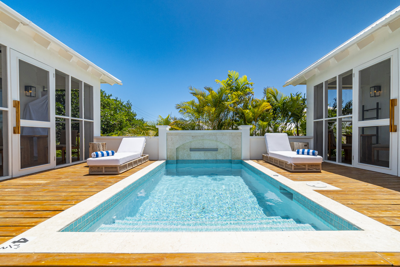 Endless Summer + Pool Club at Mahogany Bay - Unit Rentals | Lake.com